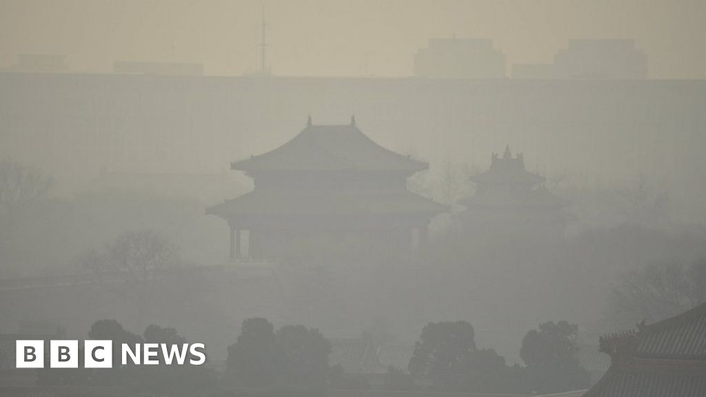 What is China doing to tackle its air pollution? - BBC News