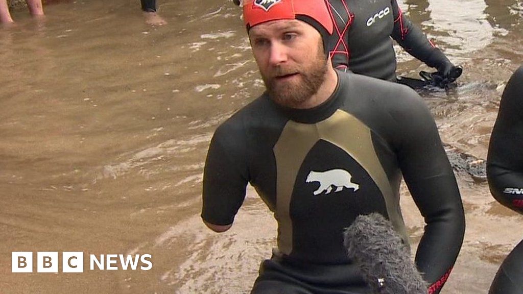 Triple amputee ex-marine Mark Ormrod's £400,000 charity sea swim - BBC News