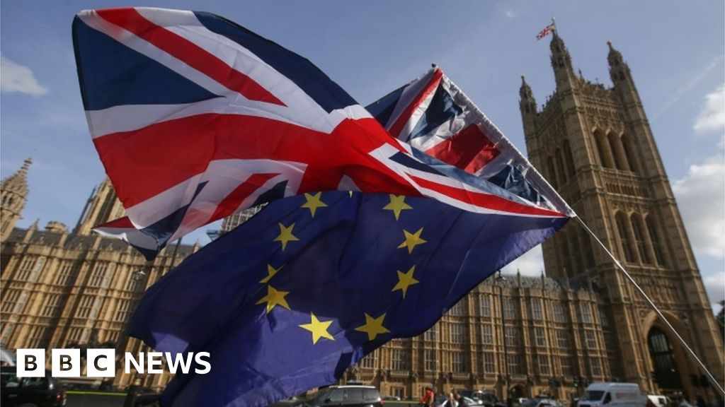 Brexit: DUP, SDLP and Alliance suggest amendments to legislation