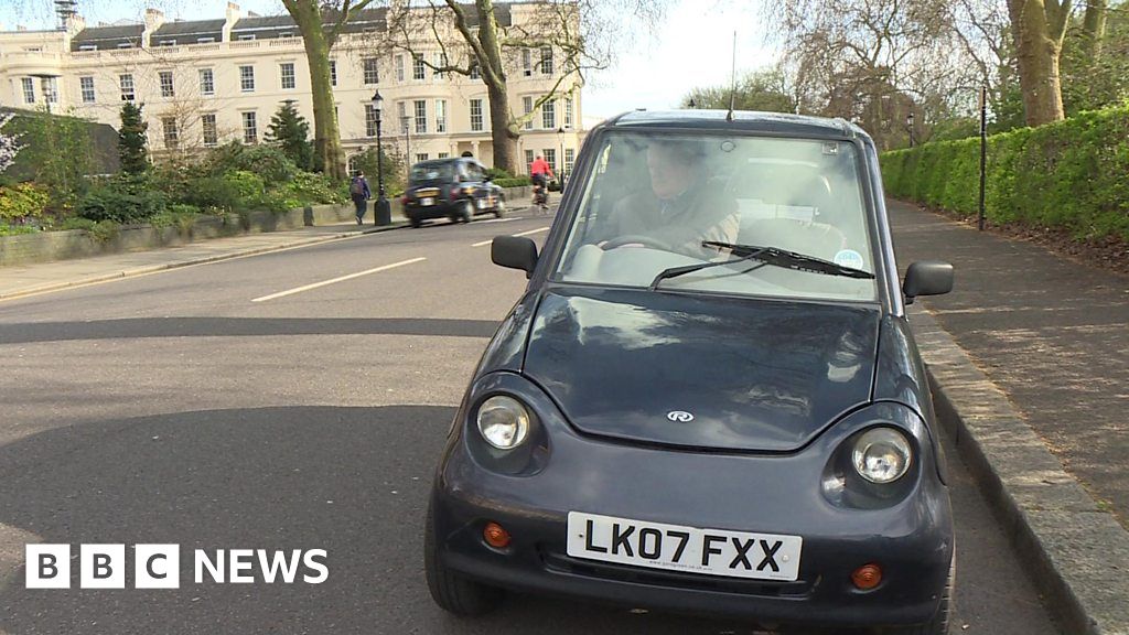 Electric car pioneer Chetan Maini: 'The world is changing' - BBC News