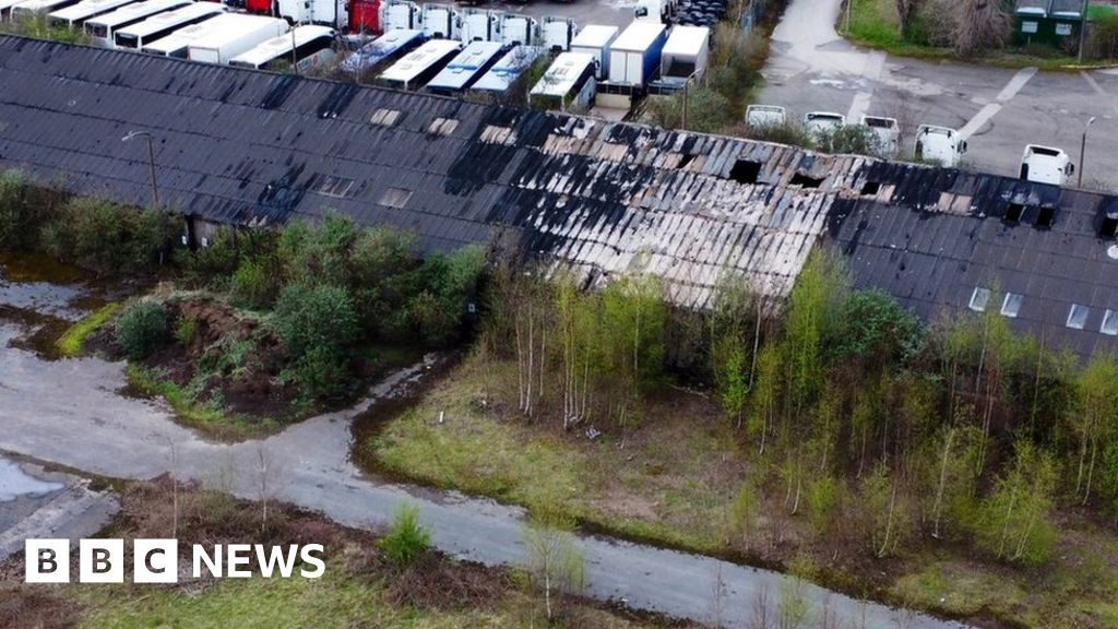 Stanton by Dale: Hunt for youths spotted near major fire