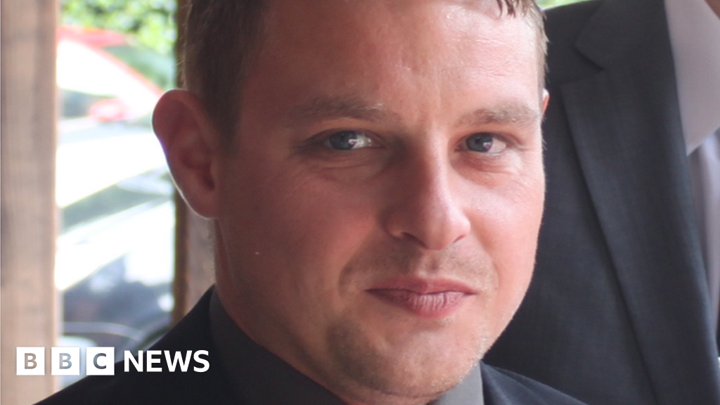 Adam Harris custody death: Police sergeant cleared