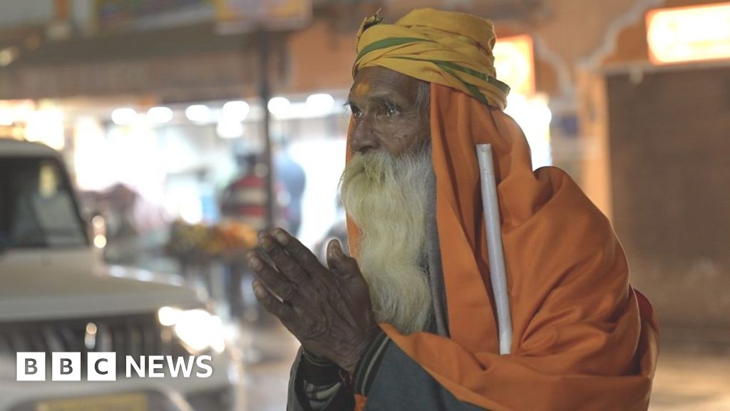 Ayodhya Ram temple: A glittering makeover for a holy Indian city - BBC News