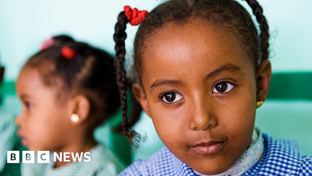 Lack of diversity in Welsh curriculum sparks role model concern - BBC News