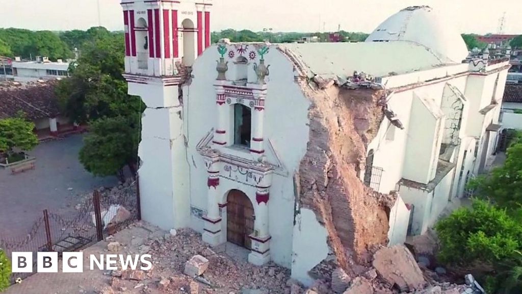 Mexico earthquake: Drone reveals aftermath - BBC News