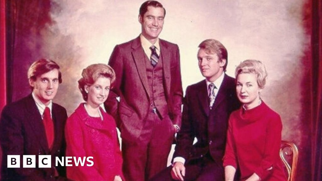 Judge gives go-ahead to tell-all book by Trump's niece