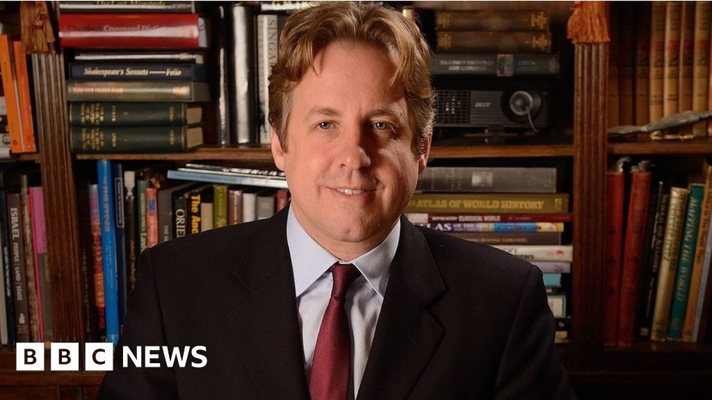 MP Marcus Fysh 'looking into' rule breach claims - BBC News