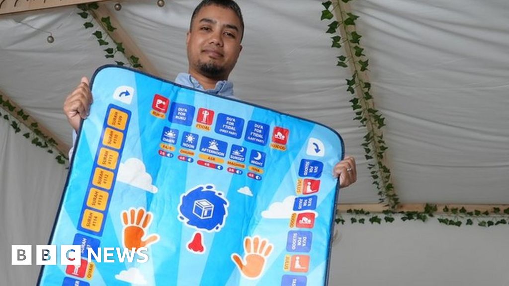 Interactive prayer mat made in Wales goes viral in Middle East - BBC News