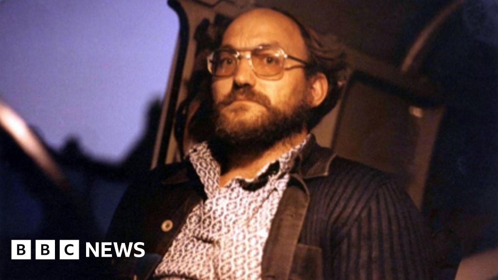 Robert Black: Convicted child killer dies in prison - BBC News Robert Black: Convicted child killer dies in prison - BBC News