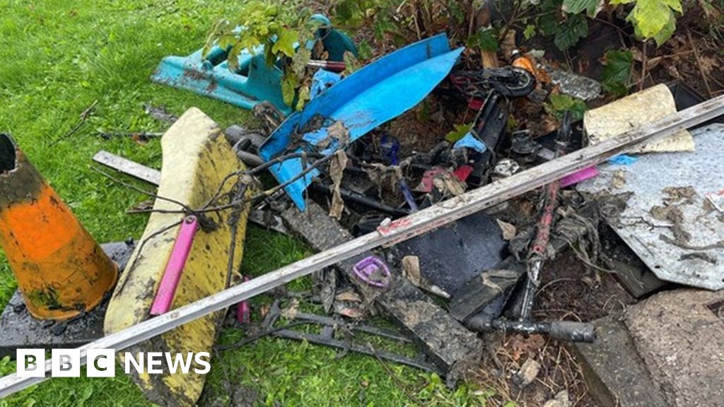 Child's slide and scooters thrown into manhole blocking Hull sewer