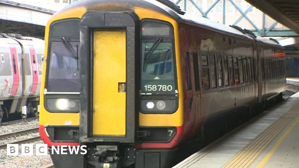 East Midlands Railway facing new strike action - BBC News
