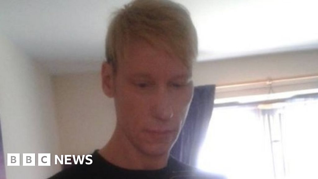 Man from Barking charged with four murders - BBC News