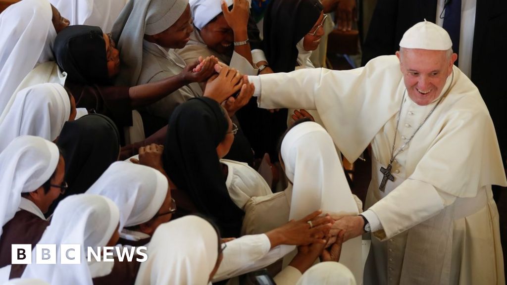 Pope Francis accuses critics of stabbing him in the back