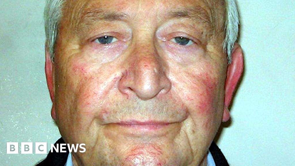 Hatton Garden jewellery raider Terry Perkins dies - BBC News