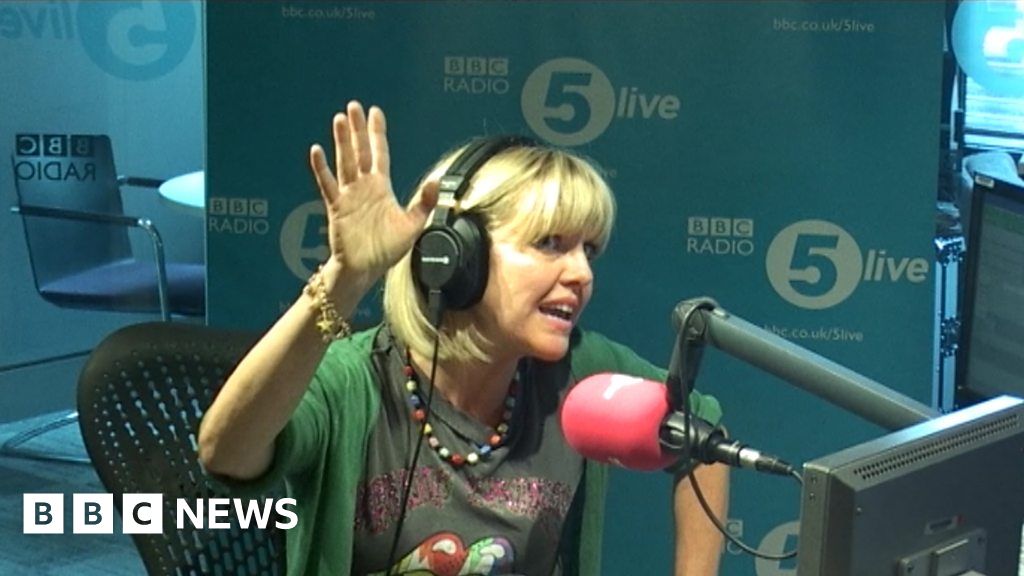 Ashley Jensen: Why I mastered red carpet pose - BBC News
