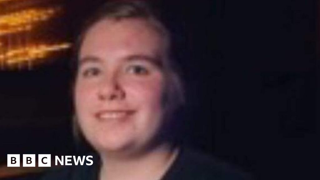 Hannah Barker: Police find missing woman - BBC News