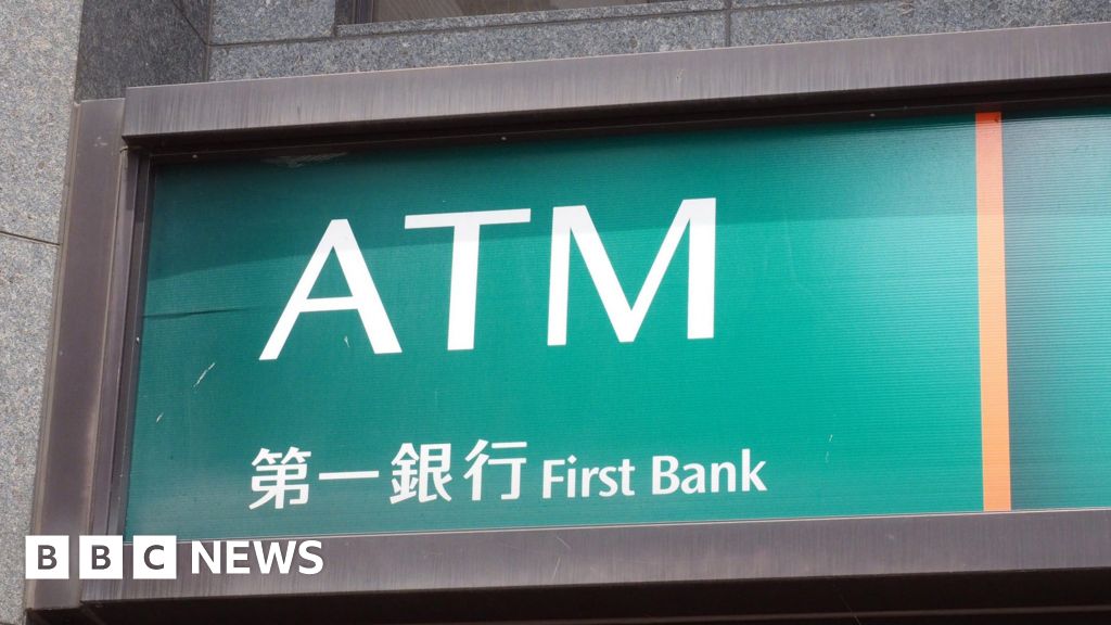 Taiwan ATMs 'robbed of $2.5m by European hackers' - BBC News