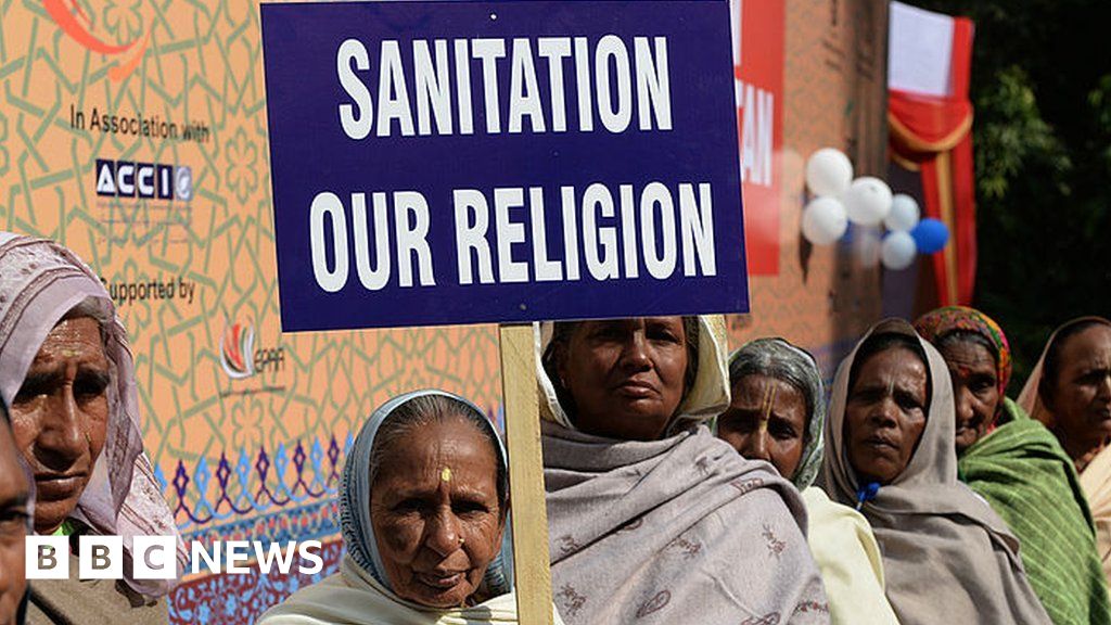 India's toilets: Report questions claims that rural areas are free from ...