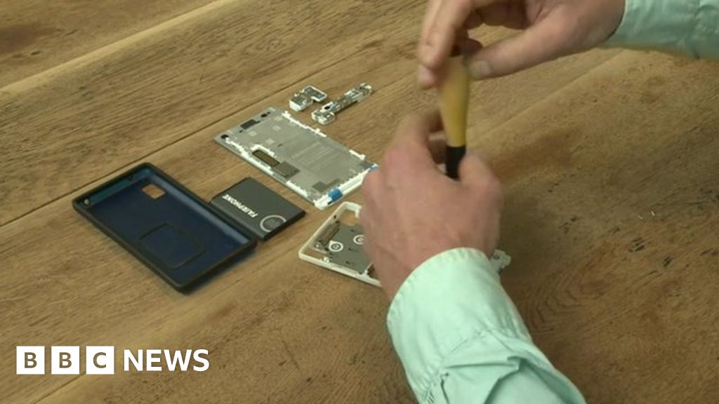 Making an 'ethical' smart-phone - BBC News