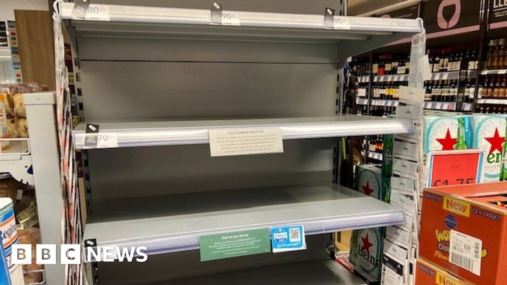 Egg shortages: Warning shortfall could last another year - BBC News