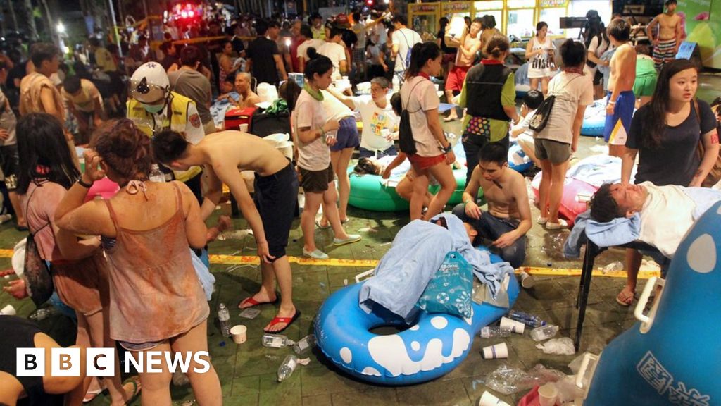 Taiwan water park fire: Party organiser jailed for negligence - BBC News