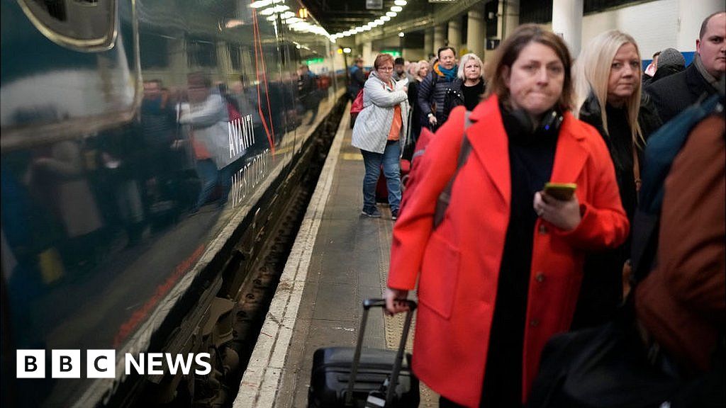 December strikes: Both sides need to work ‘quickly’ to end strikes ...