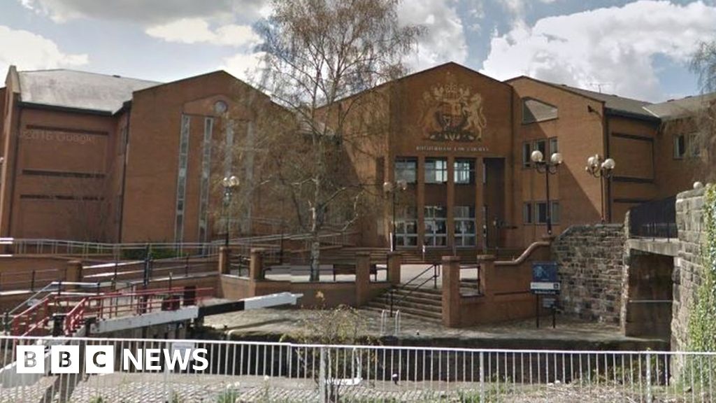 Rotherham's former magistrates' court to be sold for £1 - BBC News