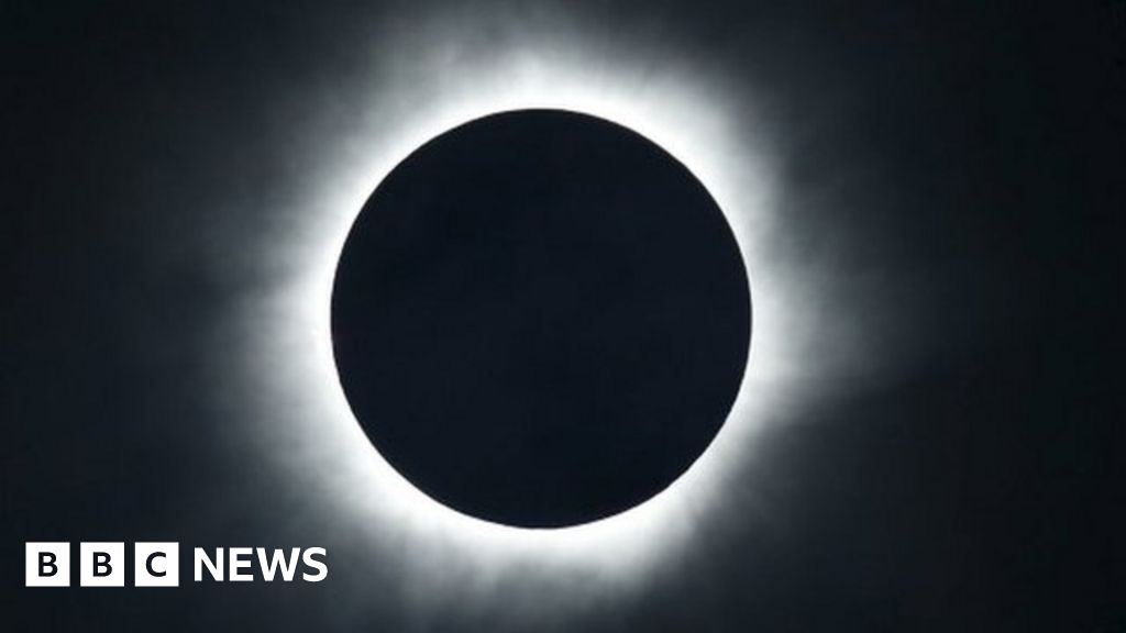 Total eclipse: Indonesia witnesses totality as Sun is blocked by the ...