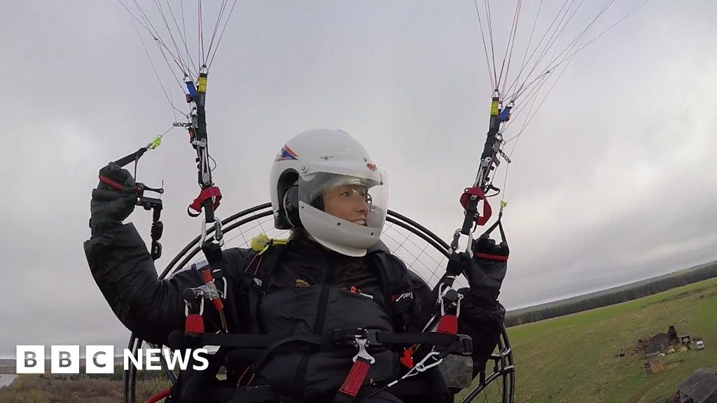 Meet the 'human swan' - BBC News