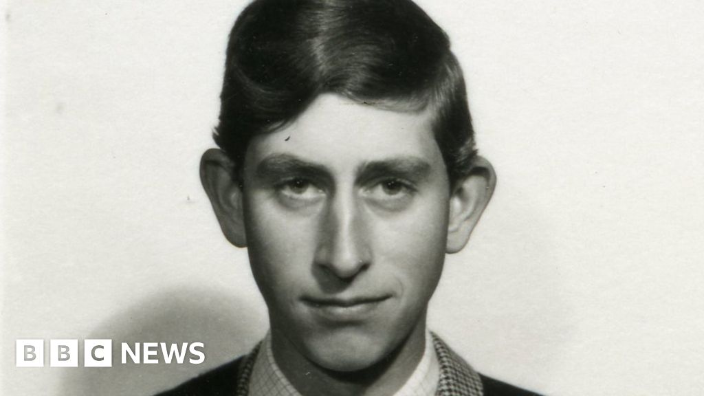 Photo released of 18-year-old King Charles III at college - BBC News