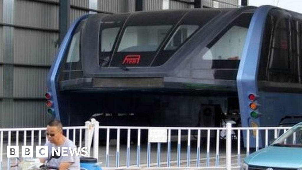 China's 'straddling bus' hits its final roadblock - BBC News