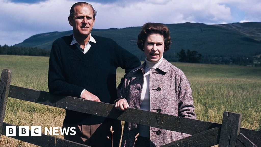 In pictures: Prince Philip's long association with Scotland - BBC News