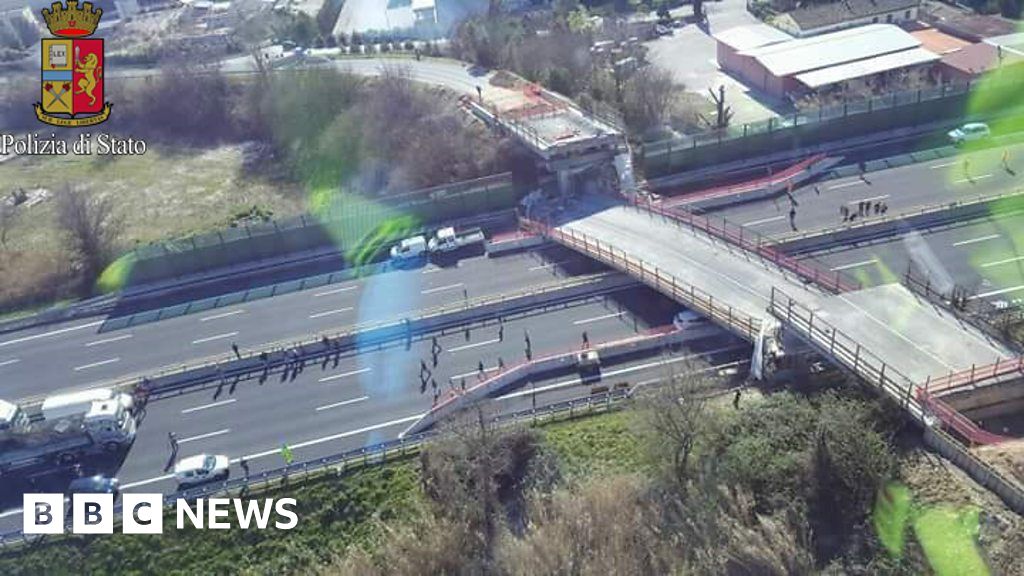 Italian motorway bridge collapses and crushes car - BBC News