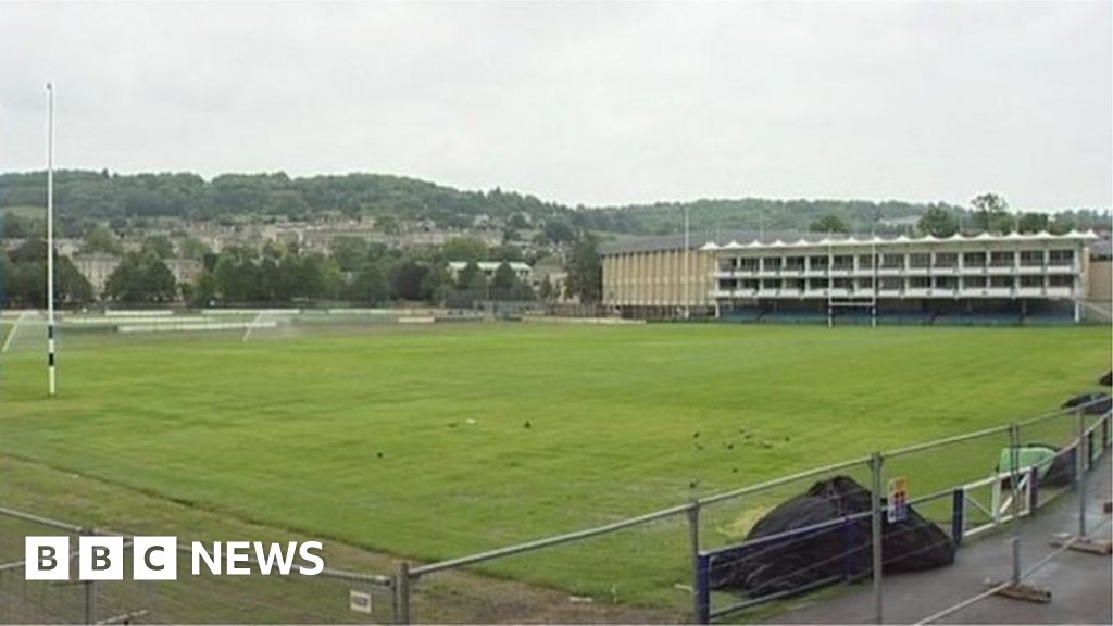 Bath Recreation Ground redevelopment plans renewed - BBC News
