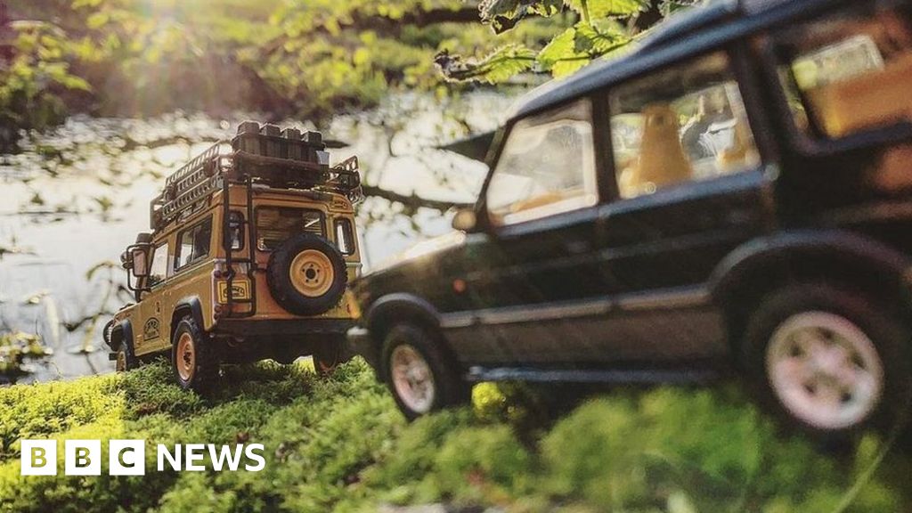 Little Land Rovers: Instagram creator's big photography adventure - BBC ...