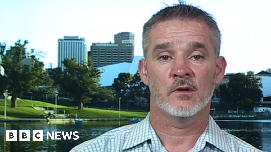 Shot PC David Rathband's brother speaks about legal fight - BBC News