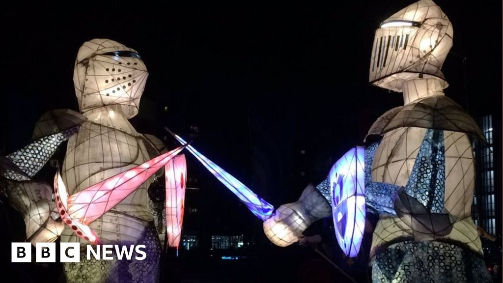 Leeds Light Night: Giant projections illuminate city