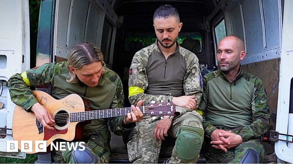Front line frontmen: Antytila, the rock band fighting Russia - BBC News