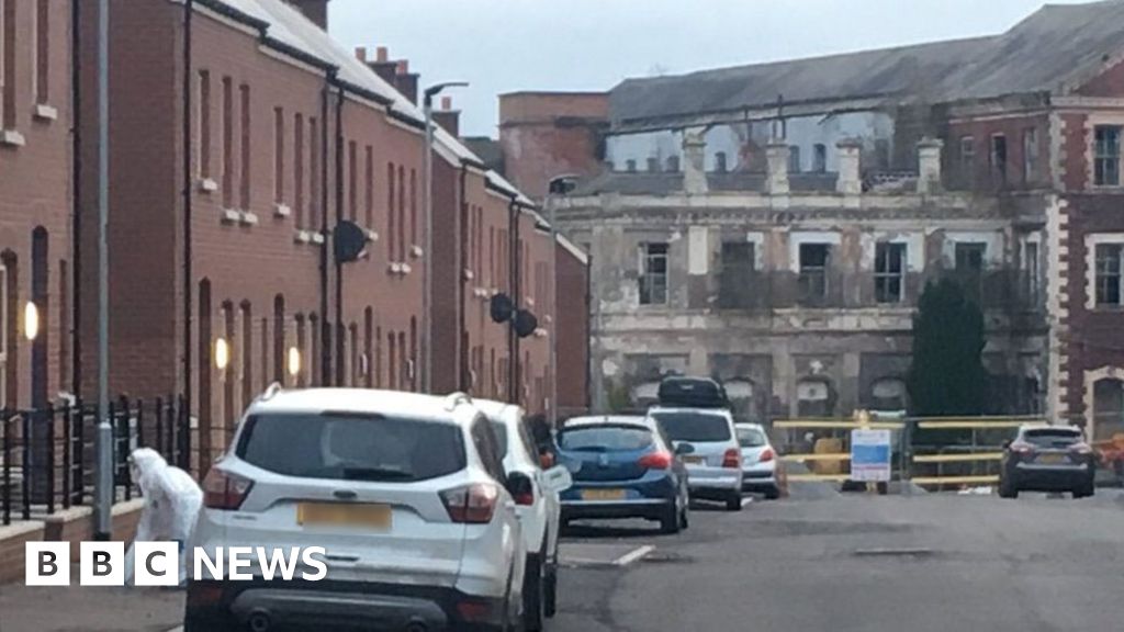Lisburn: Homes evacuated after pipe bomb explosions