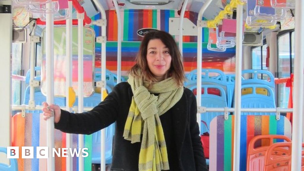 The Moving Museum: Making art the journey not the destination - BBC News