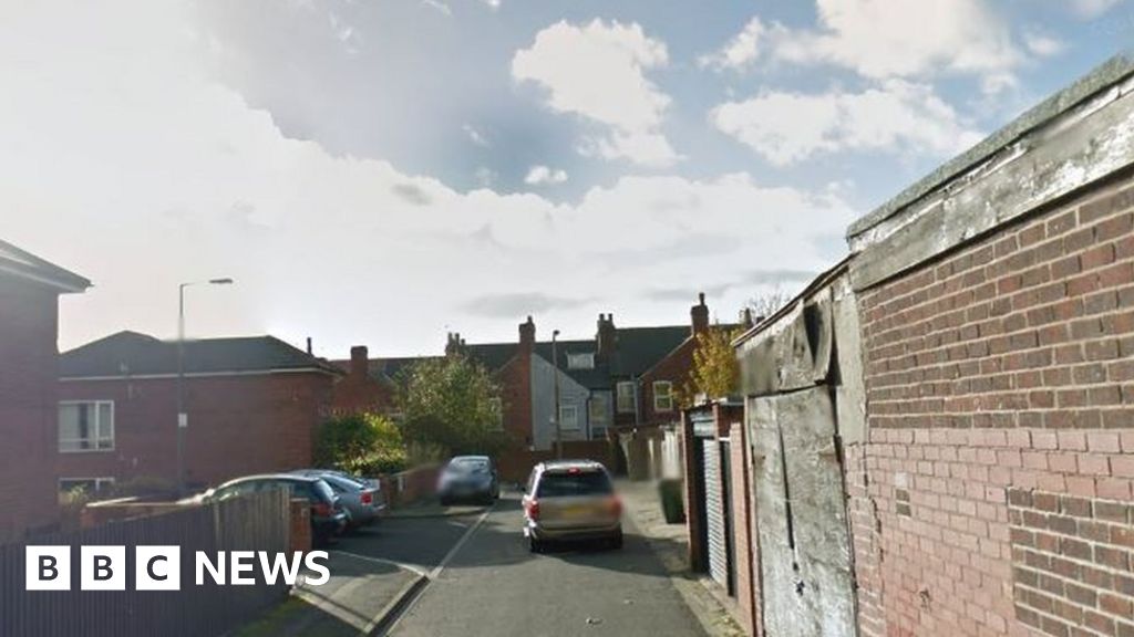 Witness appeal over 'brutal' Balby rape - BBC News