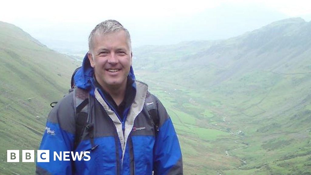 Queen's Platinum Jubilee: BBC weatherman Derek Brockway's BEM