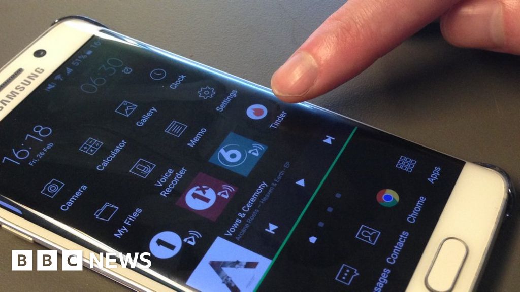 Tinder reveals top 15 right-swiped jobs in America - BBC News