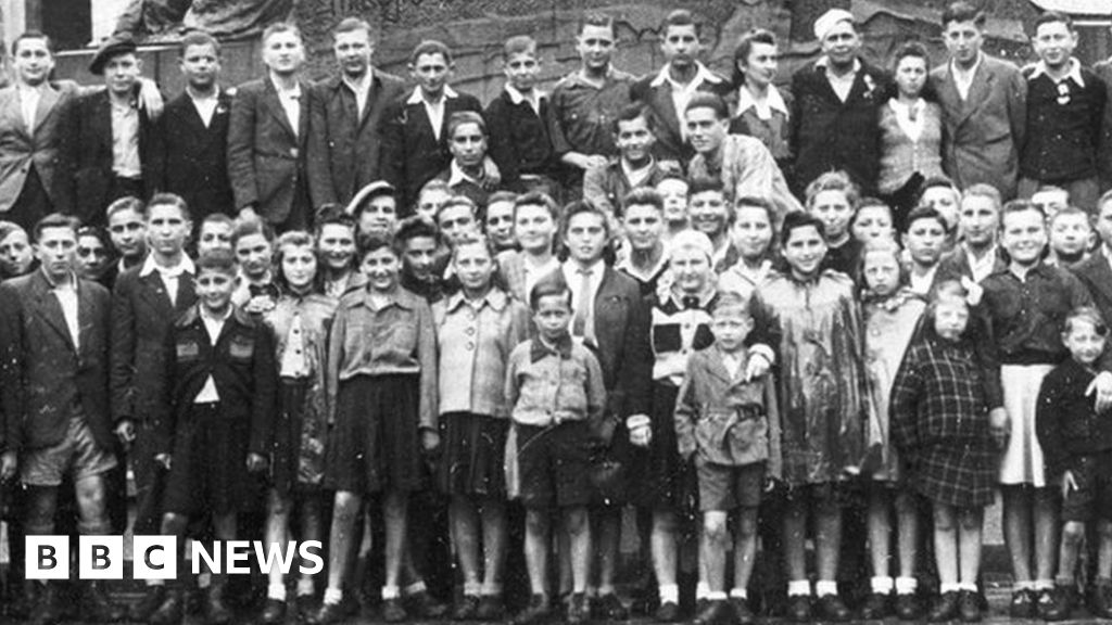Windermere children: Holocaust refugee museum planned - BBC News