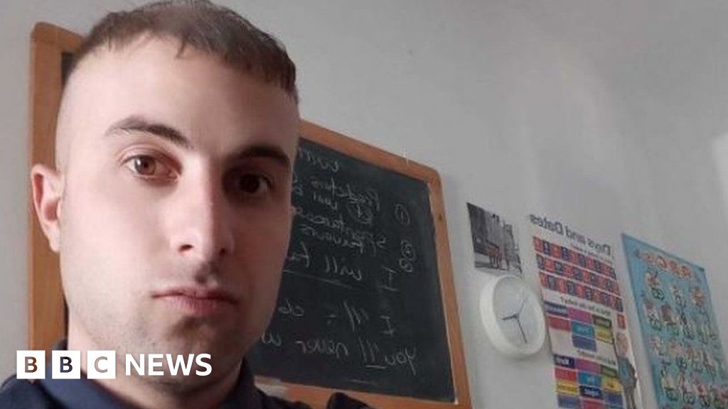 Teacher breaks world record with 40-hour freestyle rap