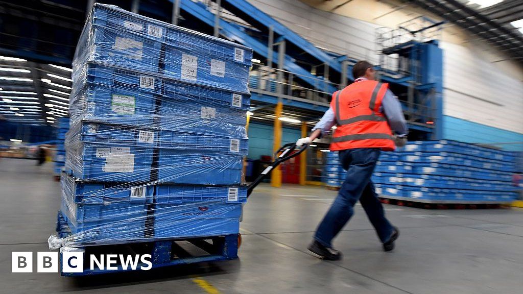 Zero-hours contracts: 801,000 workers on zero-hours terms - BBC News