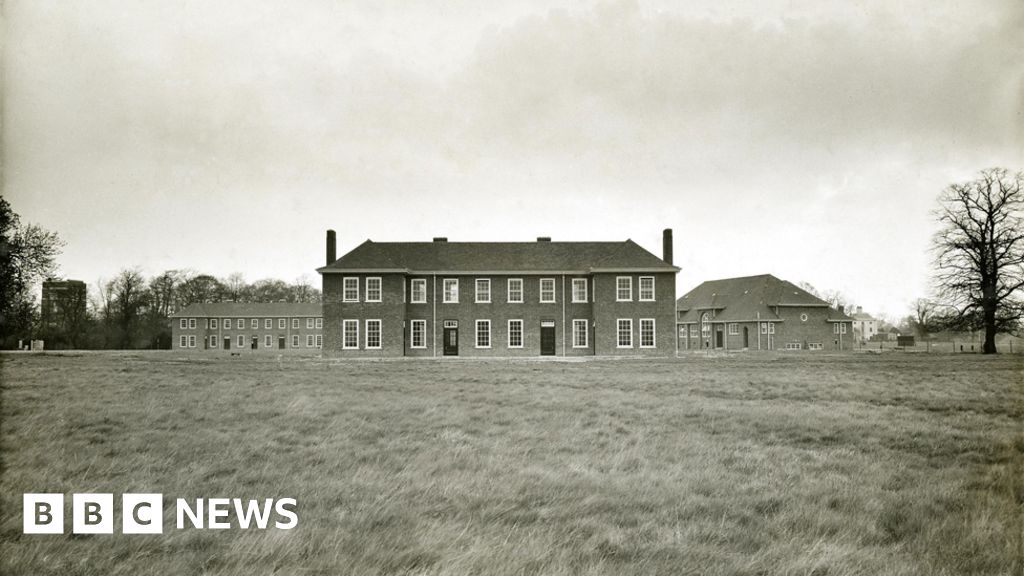 Aston Hall: Hospital abuse victims in compensation deal - BBC News