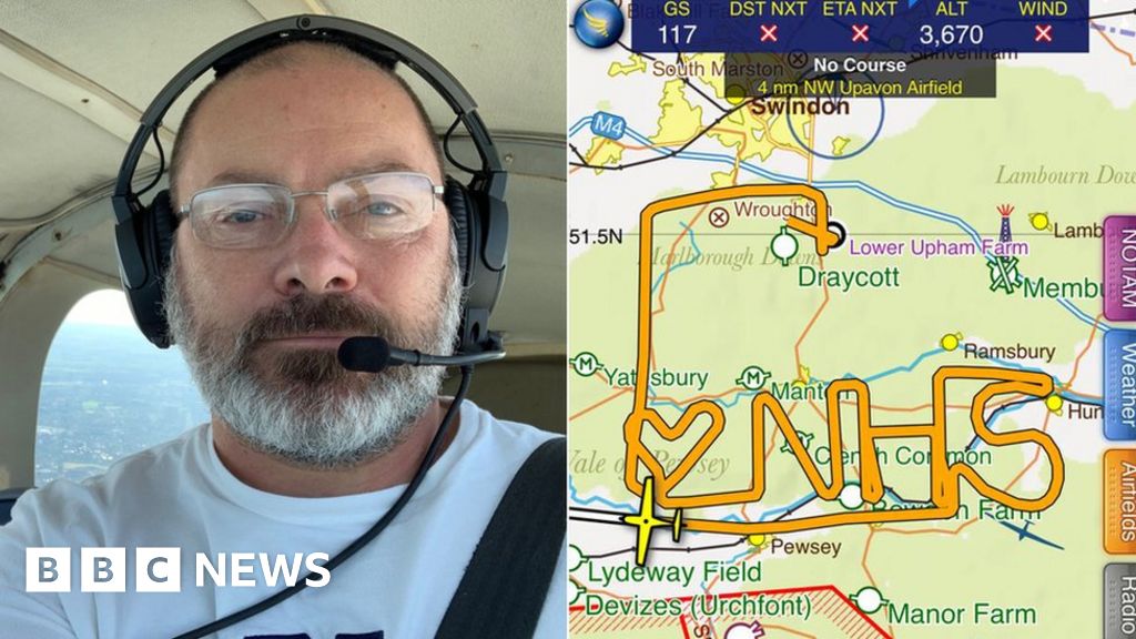 Coronavirus: Wiltshire pilot honours wife with NHS sky message - BBC News