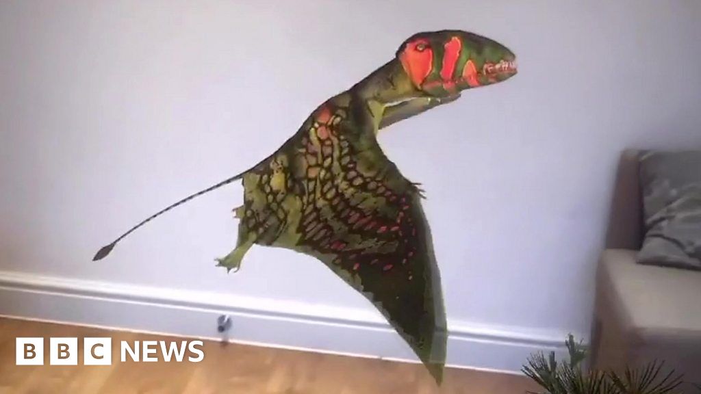 Museum Alive: App brings a dinosaur to your living room