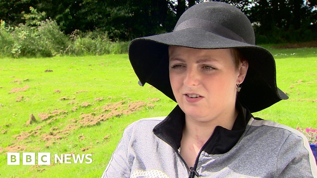 Judo star Stephanie Inglis returns to Highland home - BBC News